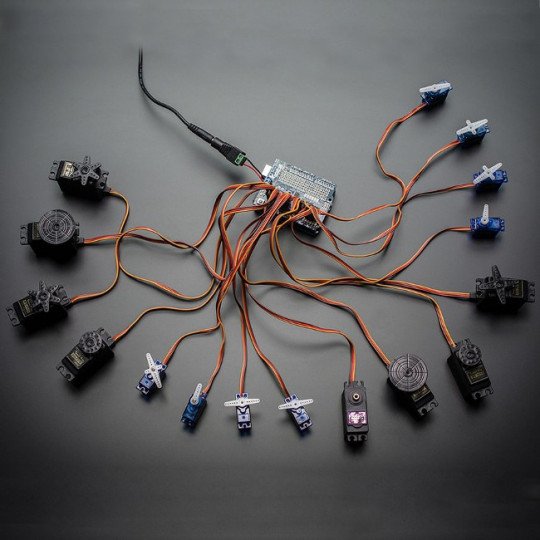 Adafruit 16-channel servo driver, 12-bit PWM I2C Botland - Robotic Shop